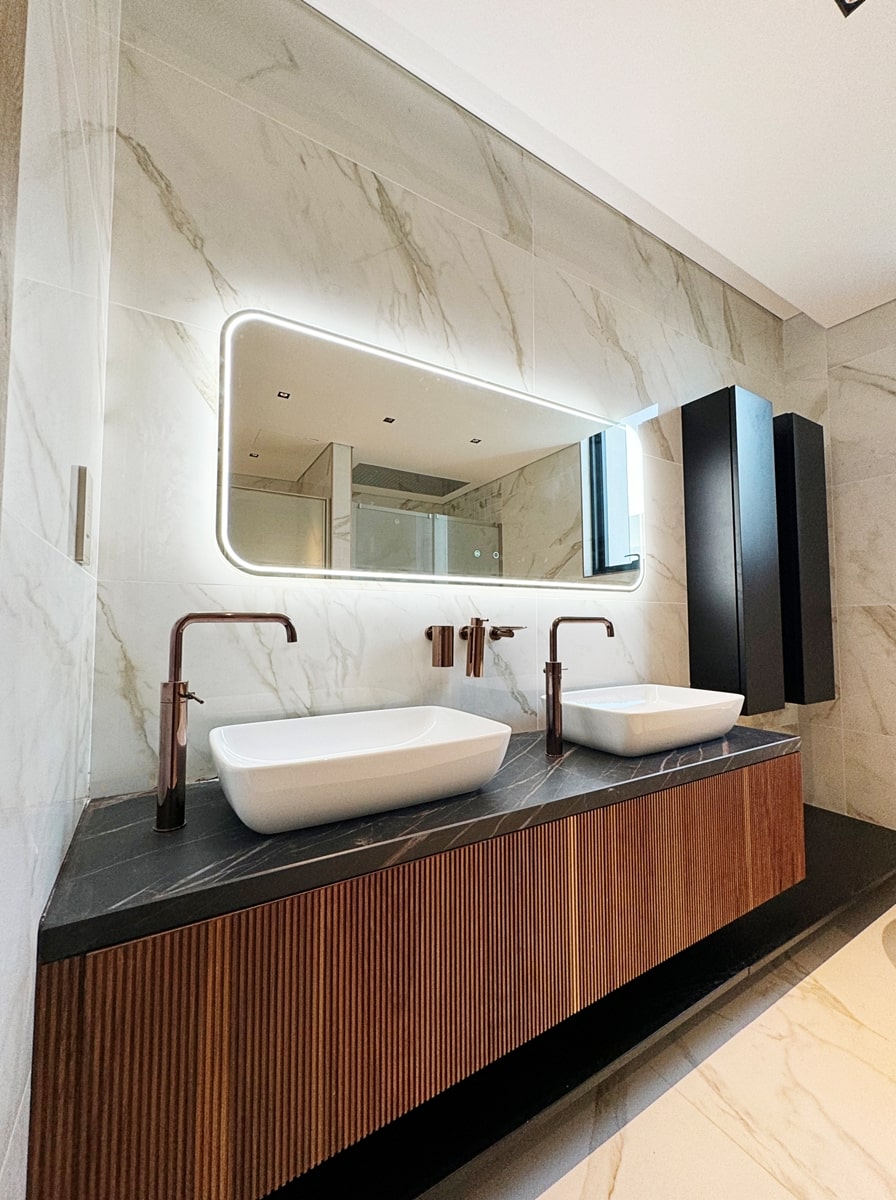 Bathroom Vanities in Dubai 2026 - Pinnacle Housing Solution